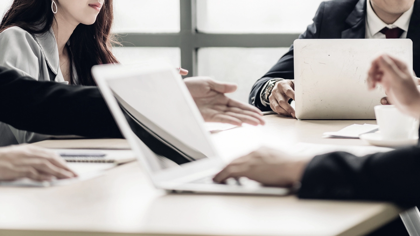 How to negotiate payment terms with customers